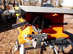 Ridgid R4510 table saw with stand