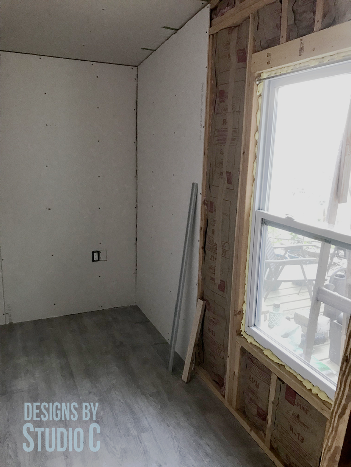 Installing New Drywall: Tips and Tricks for Beginners